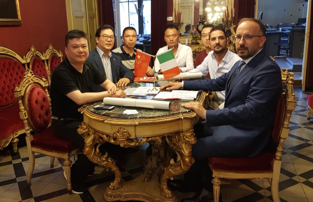 Incontro in Comune l’associazione Immigrati Cinesi Uniti in Piemonte - news